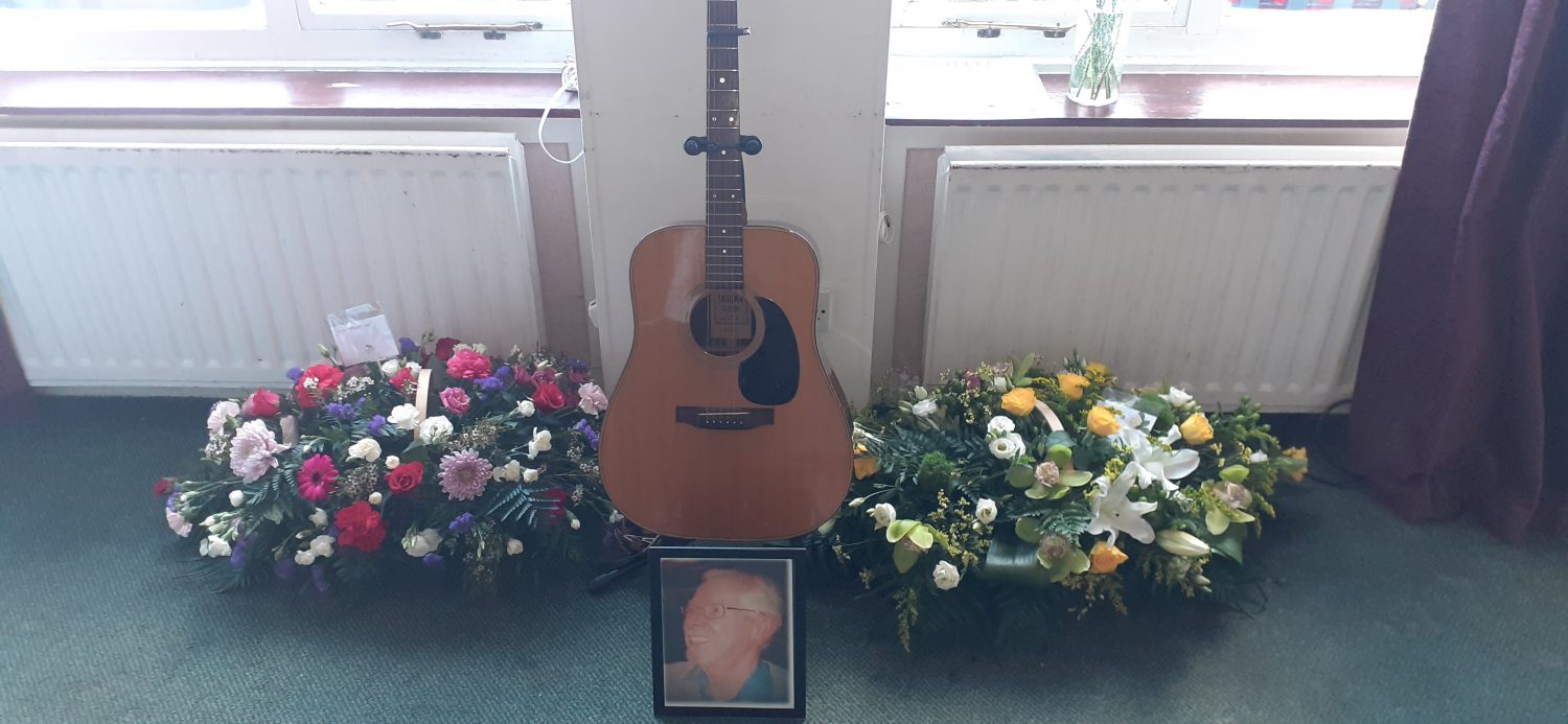Friends and Family of Gordon McKenzie gather at Club after his funeral ...